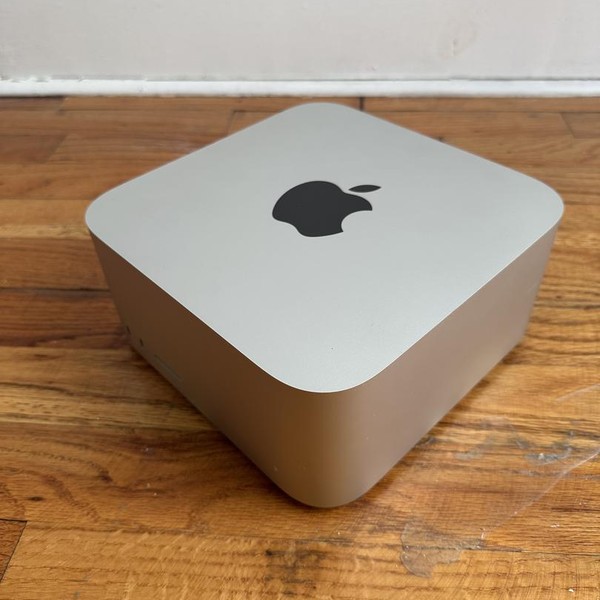 Mac Studio 2023 - Apple M2 Max, 1TB, 64GB, 38 Core GPU - LABE99638 - Swappa