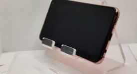 Samsung Galaxy S10e - AT&T, Pink, 128GB, 6GB, SM-G970U - LYGQ61888 - Swappa