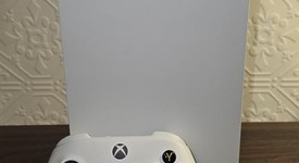 Xbox Series X (2020) - Robot White, 1TB, All-Digital - LAAQ92166 - Swappa