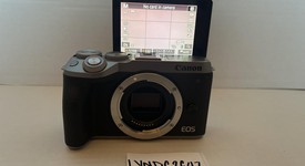 Canon EOS M6 Mark II - LYNP62647 - Swappa