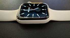 Apple Watch Series 5 44mm - Unlocked, White, A2095 Cellular, Ceramic ...