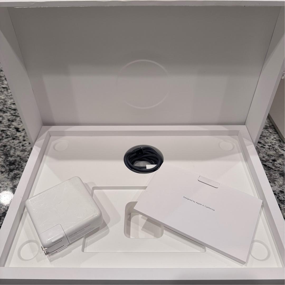 MacBook Air 2023 (M2) - 15" - Apple M2, Starlight, 256GB, 8GB ...