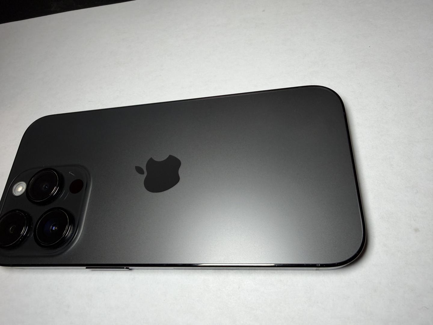 Apple iPhone 14 Pro - Spectrum, Black, 128GB, A2650 - LAAF26092 - Swappa