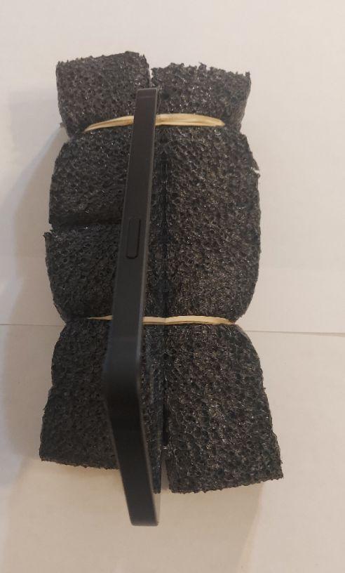 Apple iPhone 16e - Boost, Black, 128GB, A3212 - LAAG85374 - Swappa