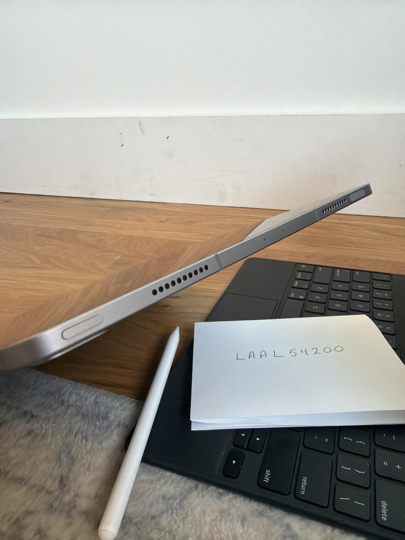 Apple iPad Pro 12.9" 6th Gen 2022 - Unlocked, Gray, 128GB - LAAL54200 ...