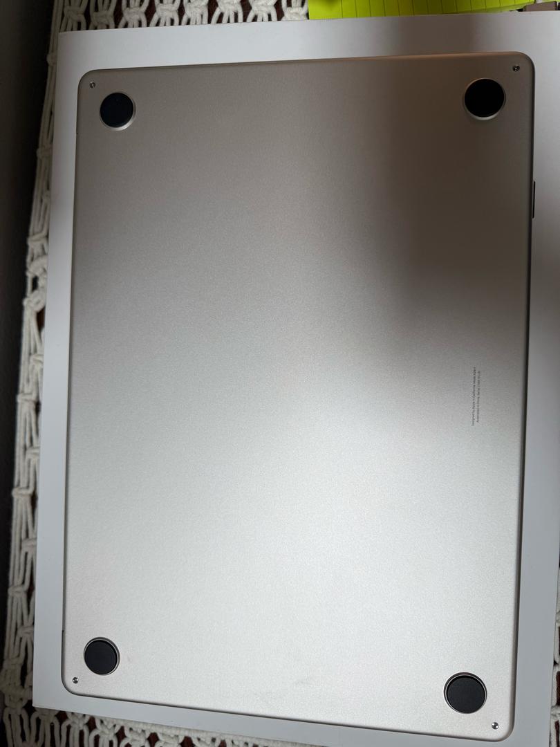 MacBook Air 2023 (M2) - 15" - Apple M2, Starlight, 256GB, 8GB ...