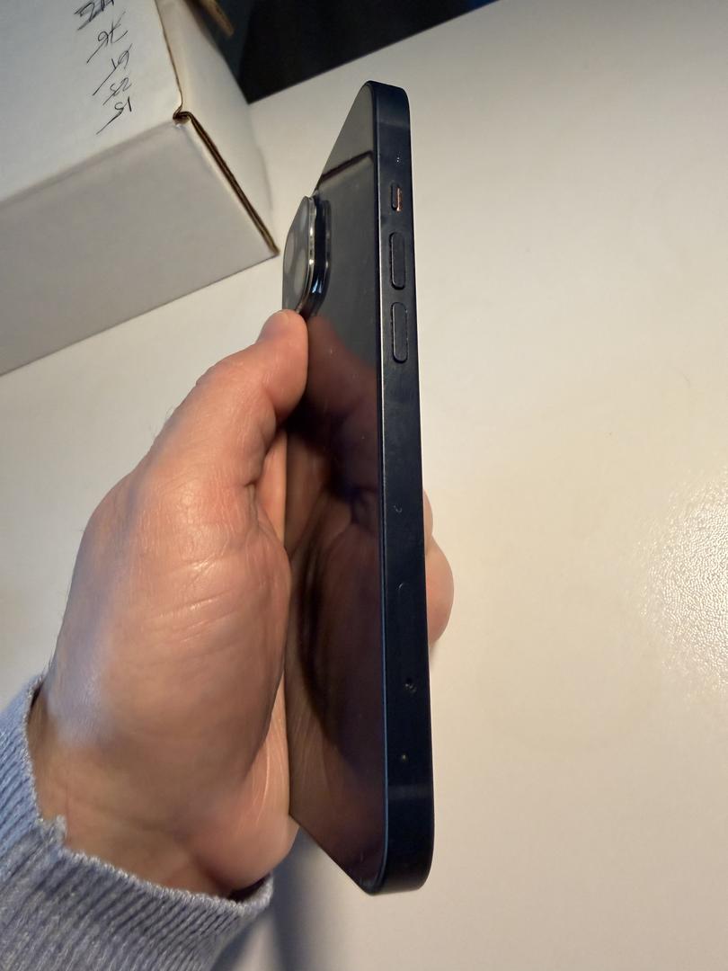 Apple iPhone 13 - AT&T, Blue, 128GB, A2482 - LAAL75975 - Swappa