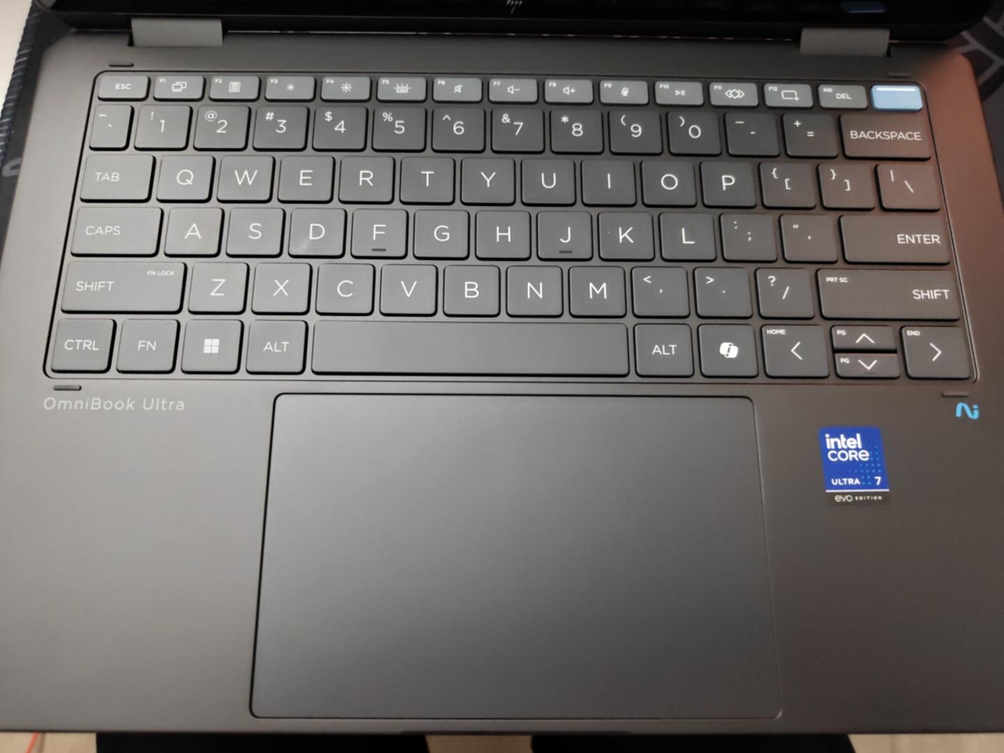 HP Omnibook Laptop - LAAL81422 - Swappa