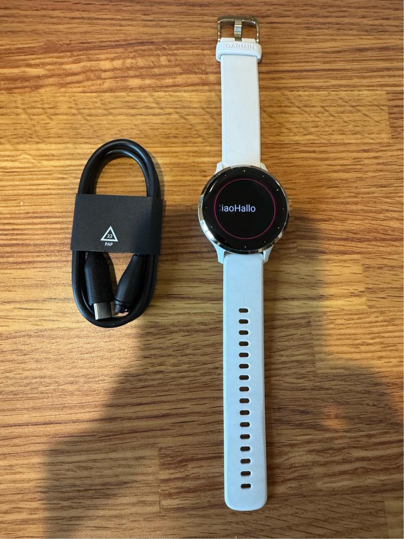 Garmin Venu 3S - Gold - LAAM14756 - Swappa