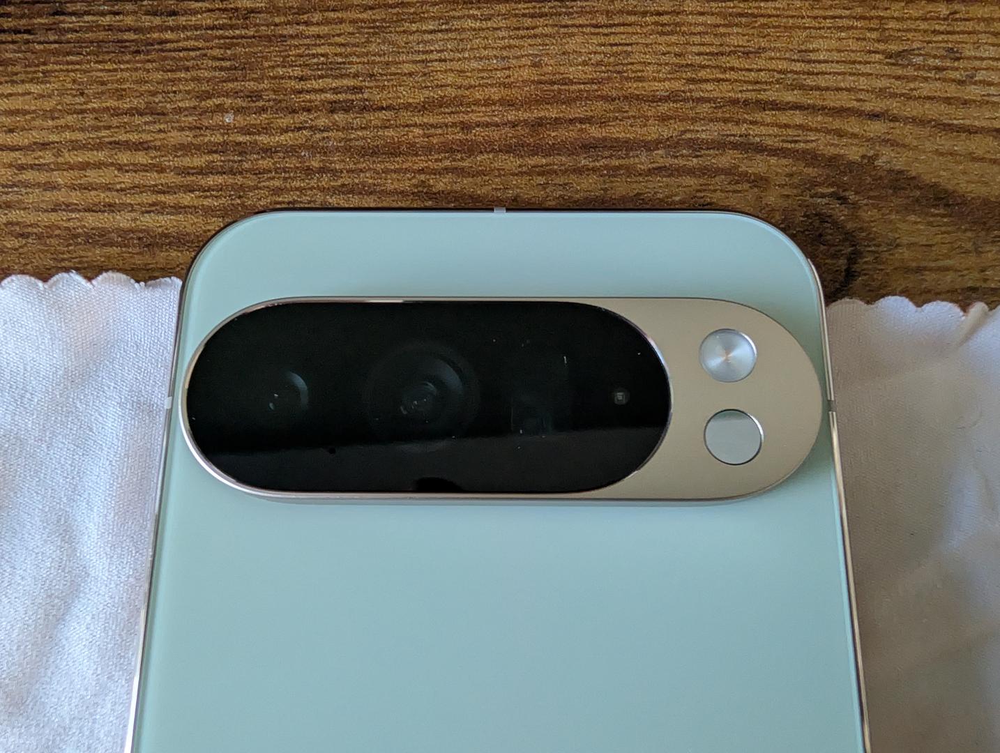 Google Pixel 10 Pro XL - Verizon, Jade, 256GB, GUL82 - LAAM18520 - Swappa