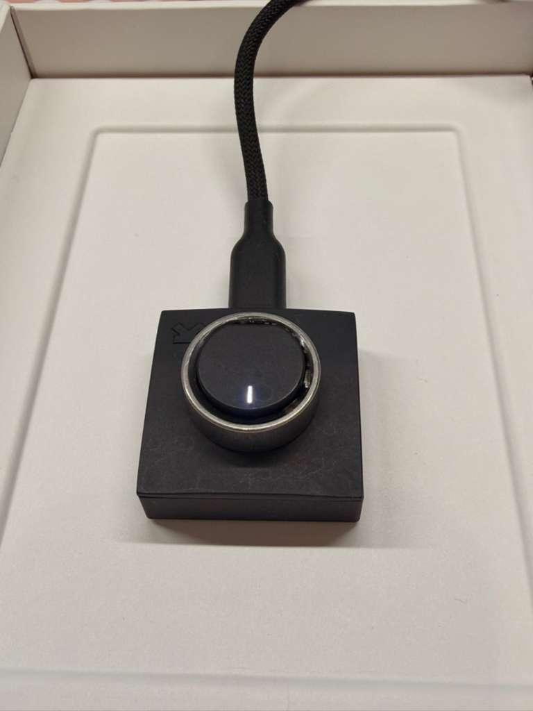 Ultrahuman Ring Air - Titanium - LAAM37624 - Swappa