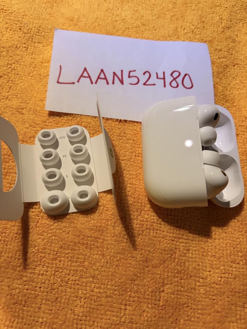 Apple AirPods Pro 3 - LAAN52480 - Swappa