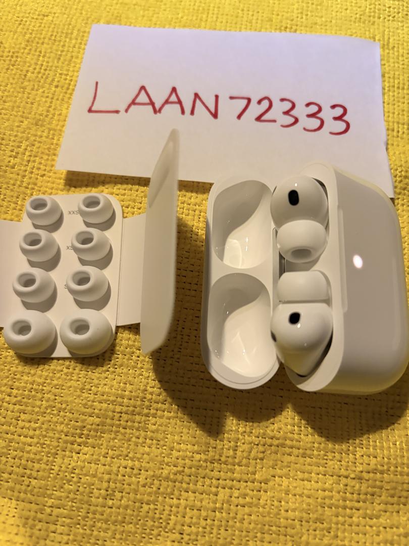 Apple AirPods Pro 3 - LAAN72333 - Swappa