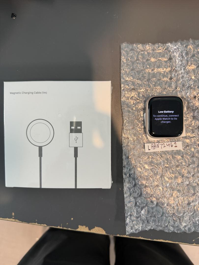 Apple Watch SE 3rd Gen 44mm - Starlight, A3325 - GPS - LAAN72461 - Swappa