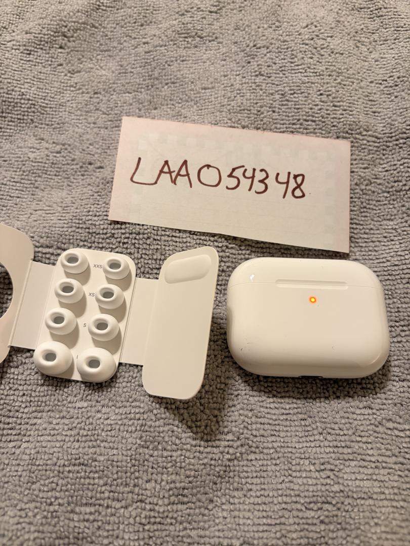 Apple AirPods Pro 3 - LAAO54348 - Swappa