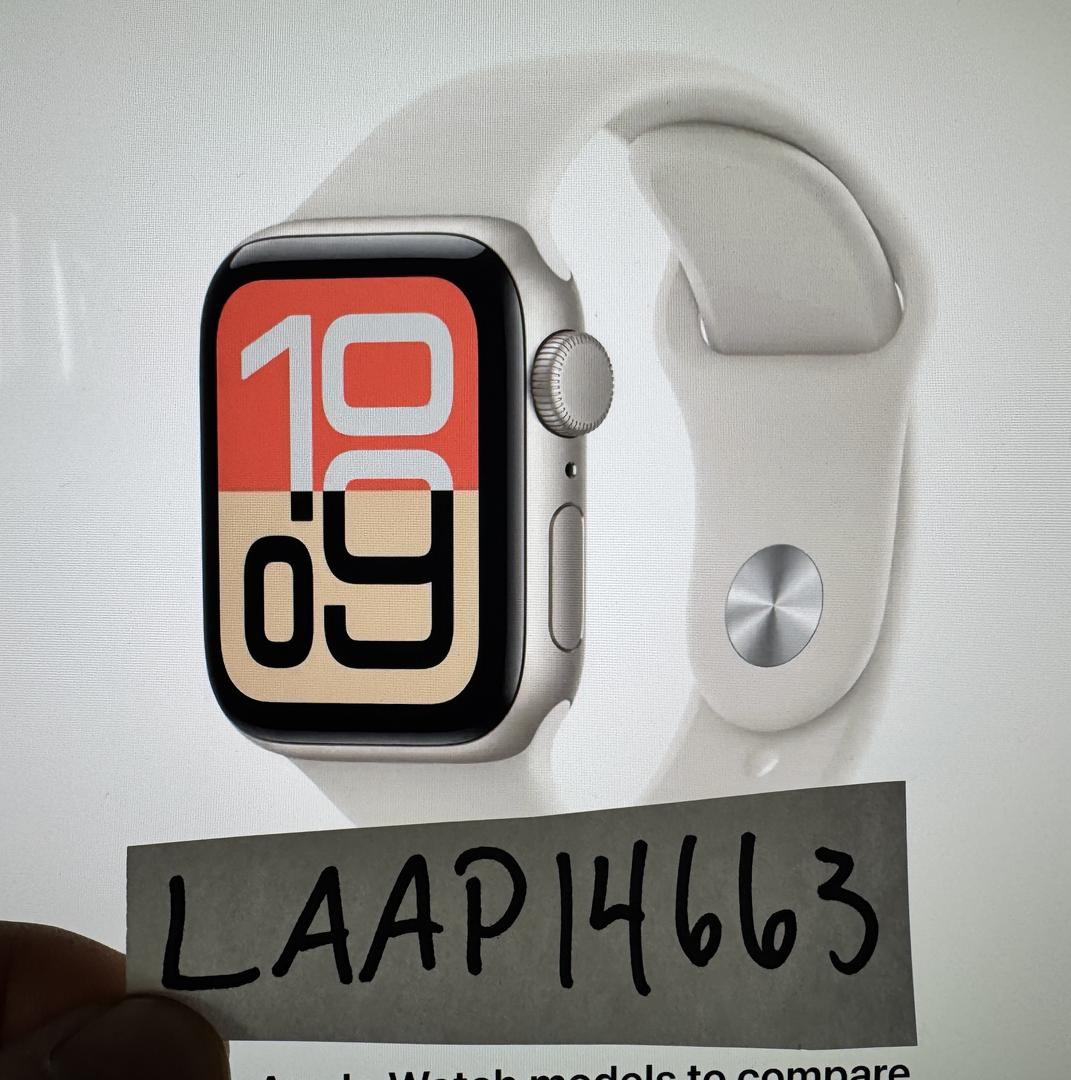 Apple Watch SE 3rd Gen 40mm - Starlight, A3324 - GPS - LAAP14663 - Swappa