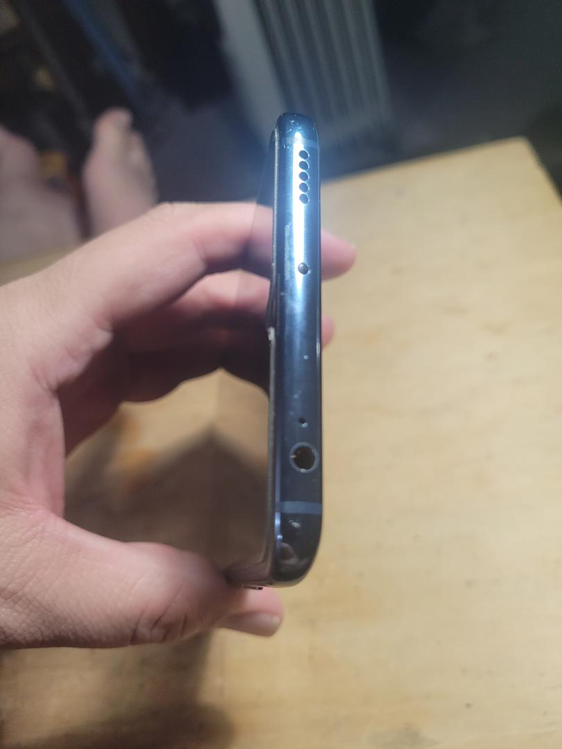 Huawei Mate 20 - Unlocked Non-US, Blue, 128GB, 6GB - LAAR53633 - Swappa