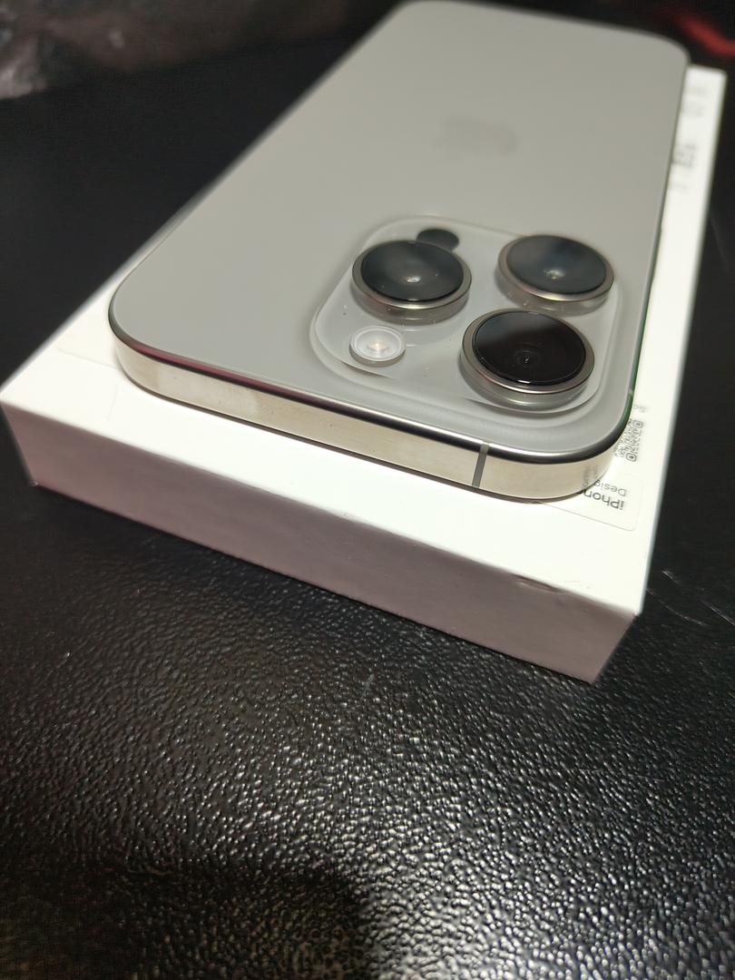 Apple iPhone 16 Pro - T-Mobile, Natural, 256GB, A3083 - LAAS56795 - Swappa