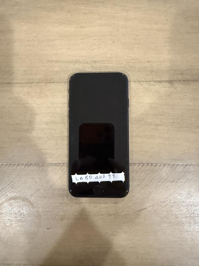 Apple iPhone SE 3rd Gen 2022 - Unlocked, Midnight, 128GB, A2595 ...