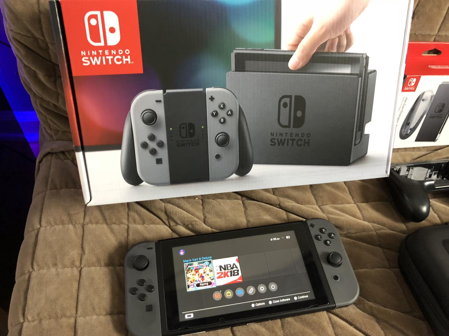 Nintendo Switch - Grey, 32GB - LRCE26005 - Swappa