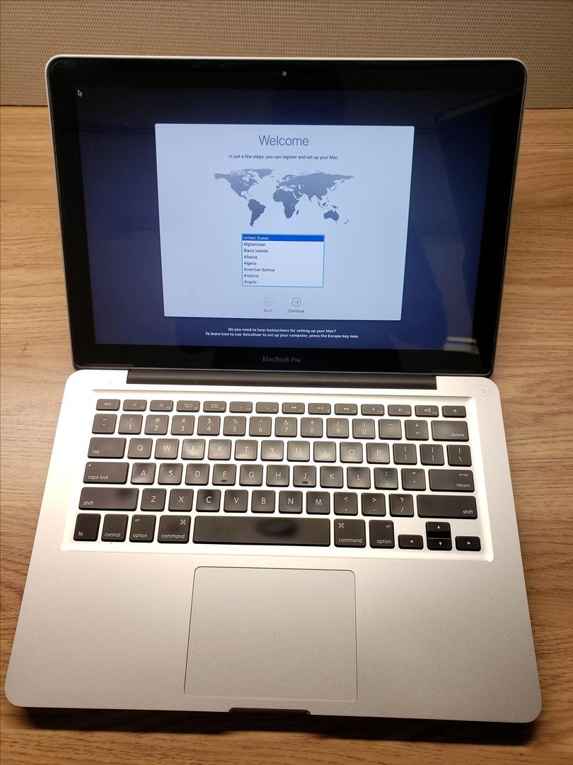 MacBook Pro 2012 (Unibody) - 13" - Silver, 512GB, 4GB - LRJW35833 - Swappa