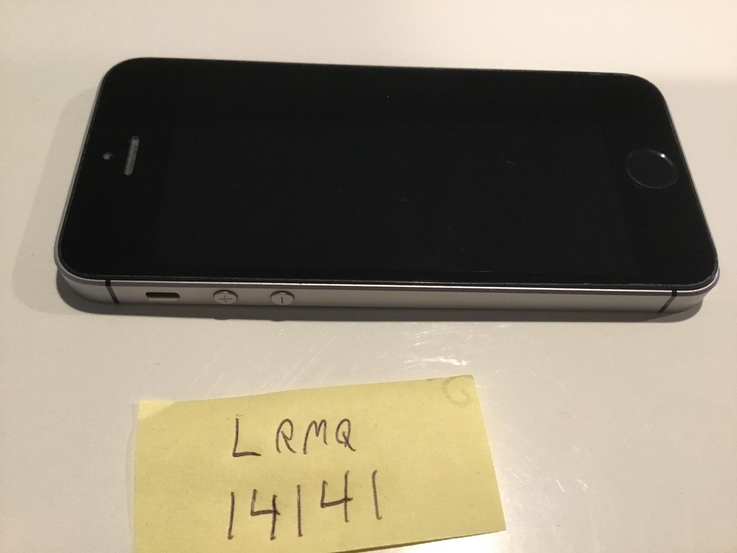 Apple iPhone SE 1st Gen 2016 - Xfinity, Grey, 32GB, A1662 - LRMQ14141 ...