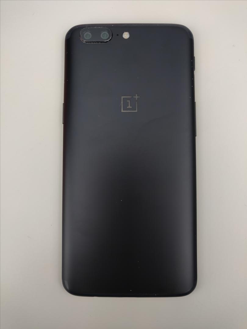 OnePlus 5 - Unlocked, Black, 128GB, 8GB, A5000 - LRMY04290 - Swappa