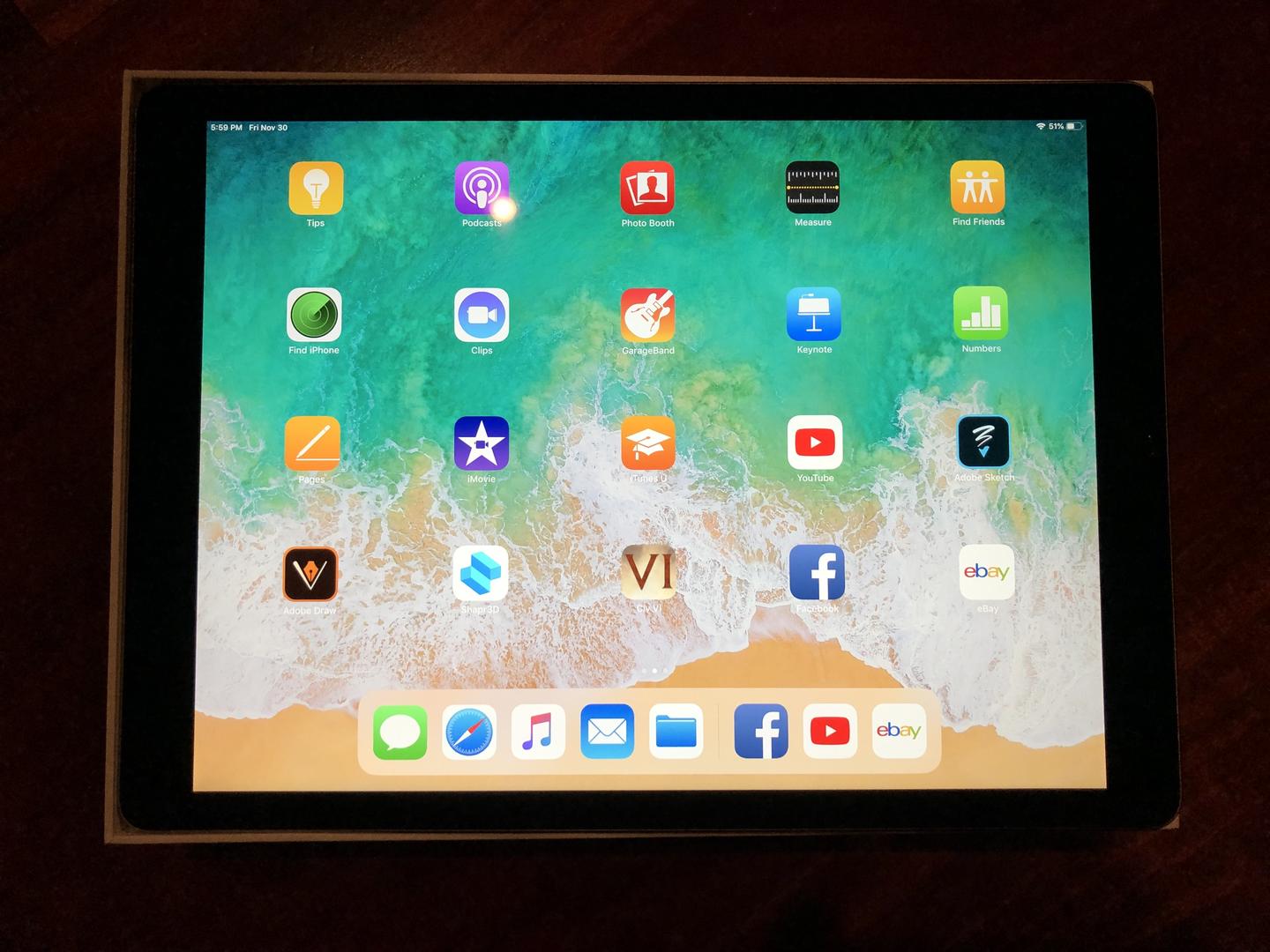 Apple iPad Pro 12.9" 2nd Gen 2017 - Wi-Fi, Gray, 64GB - LRMZ92205 - Swappa