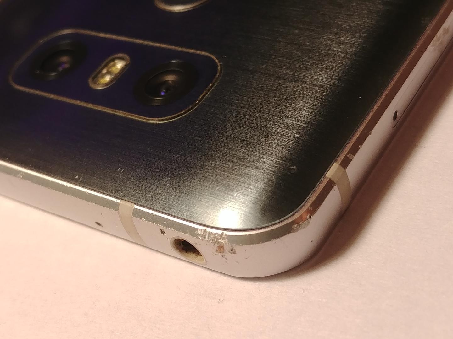 LG G6 - Unlocked, Silver, 32GB, 4GB, US997 - LRNH53838 - Swappa