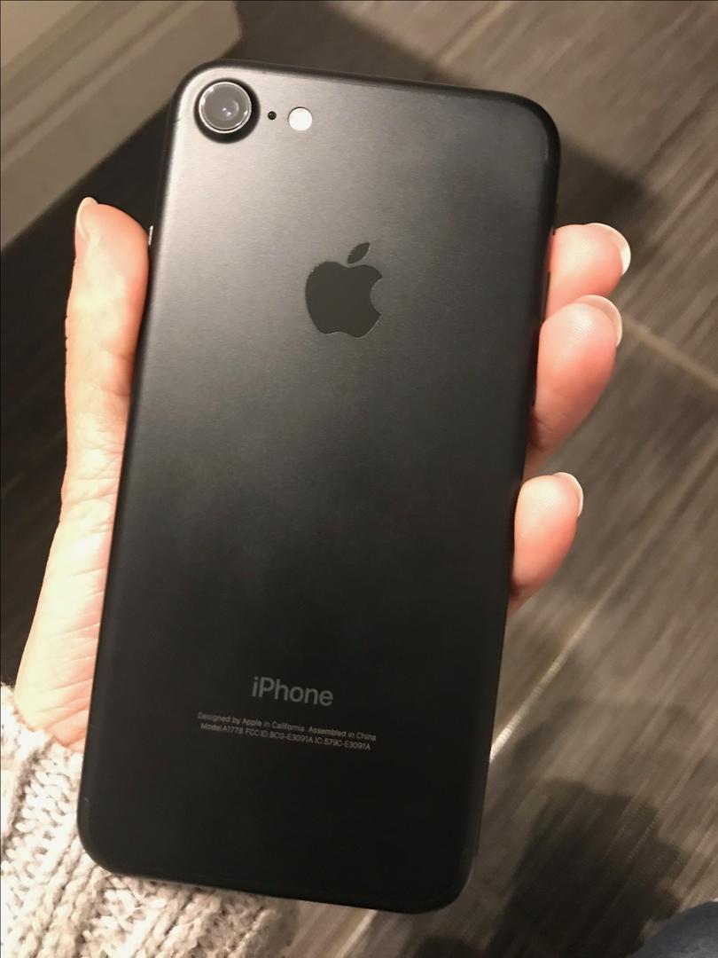 Apple iPhone 7 - AT&T, Black, 128GB, A1778 - LROB61989 - Swappa