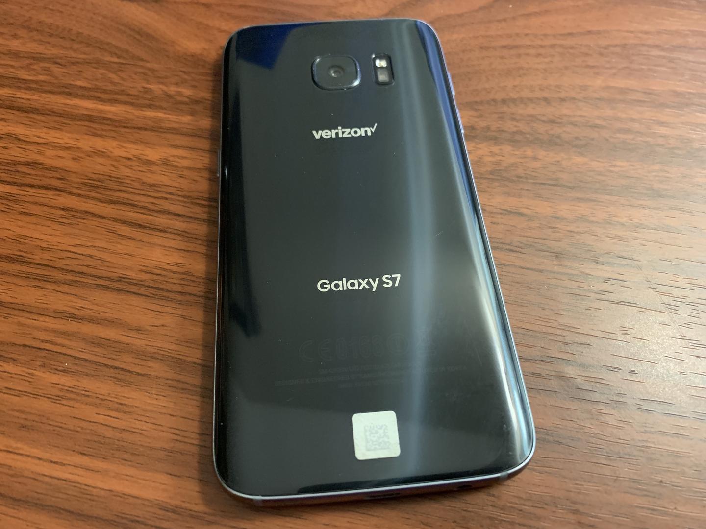 Samsung Galaxy S7 - Verizon, Black, 32GB, SM-G930V - LROM27132 - Swappa