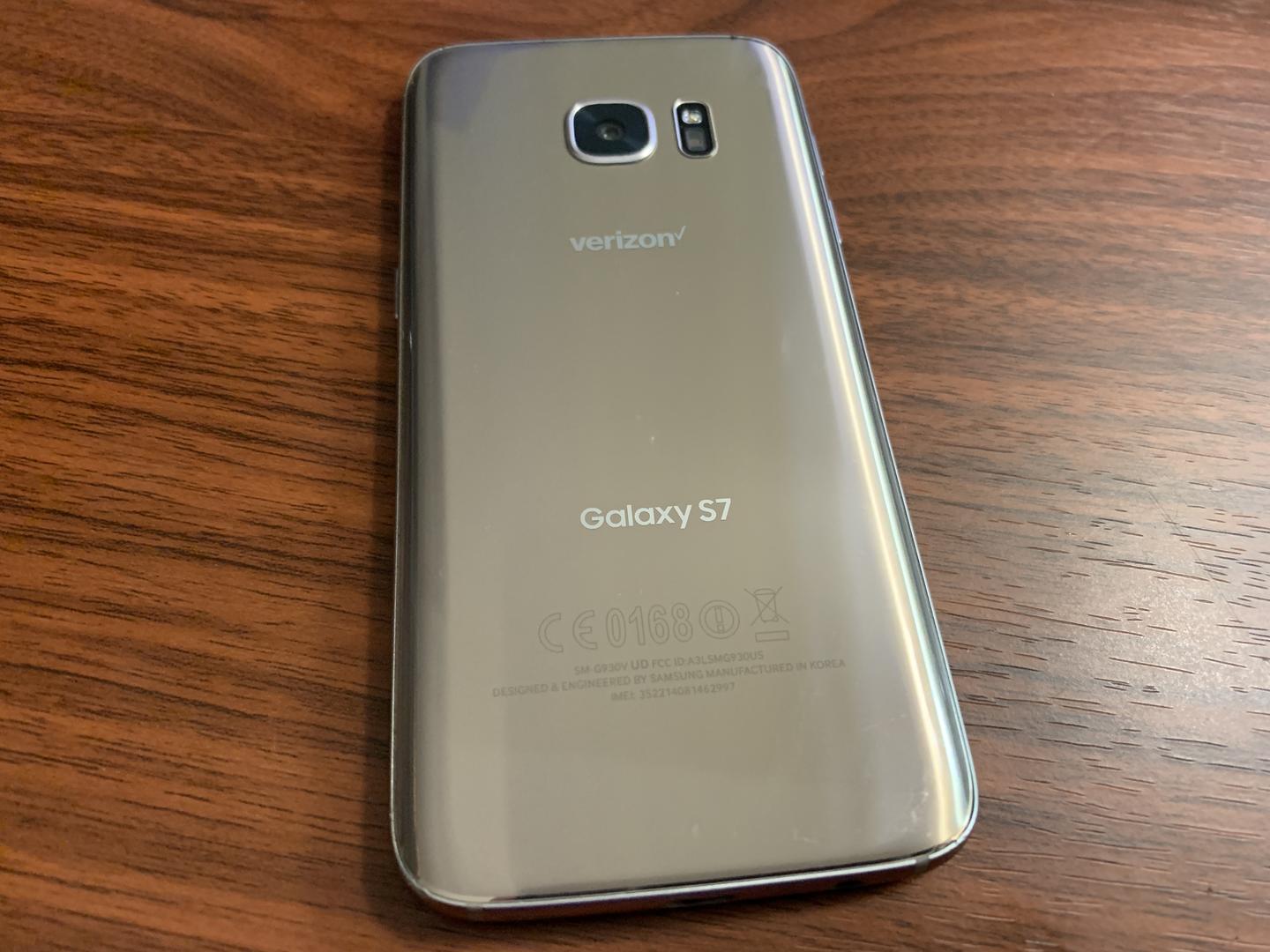 Samsung Galaxy S7 (Verizon) [SM-G930V] - Gold, 32 GB - LROM49164 - Swappa