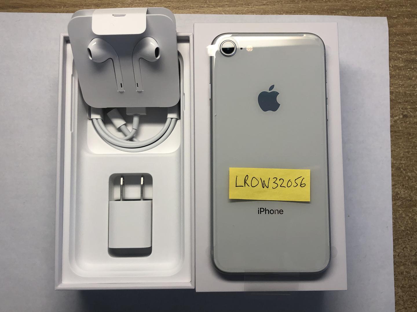 Apple iPhone 8 - Verizon, Silver, 64GB, A1863 - LROW32056 - Swappa