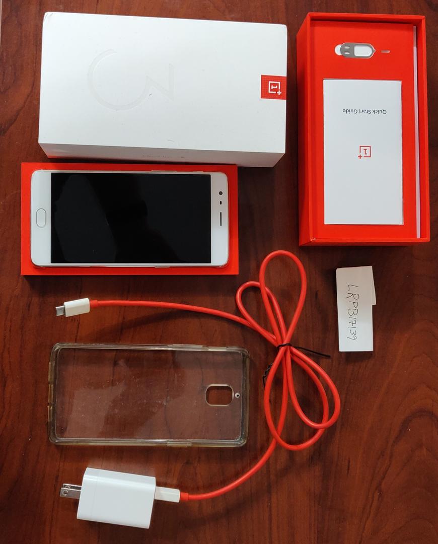 OnePlus 3T - Unlocked, Gold, 64GB, 6GB, A3000 - LRPB17139 - Swappa