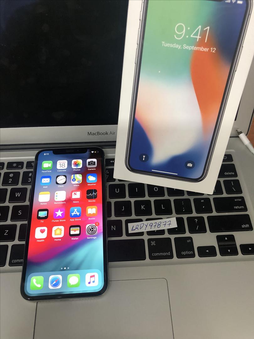 Apple iPhone X - T-Mobile, Silver, 256GB, A1901, GSM - LRPY97877 - Swappa