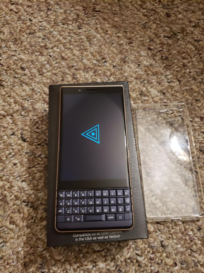 Blackberry Key2 LE - Unlocked, Gold, 64GB, 4GB - LRQF11935 - Swappa