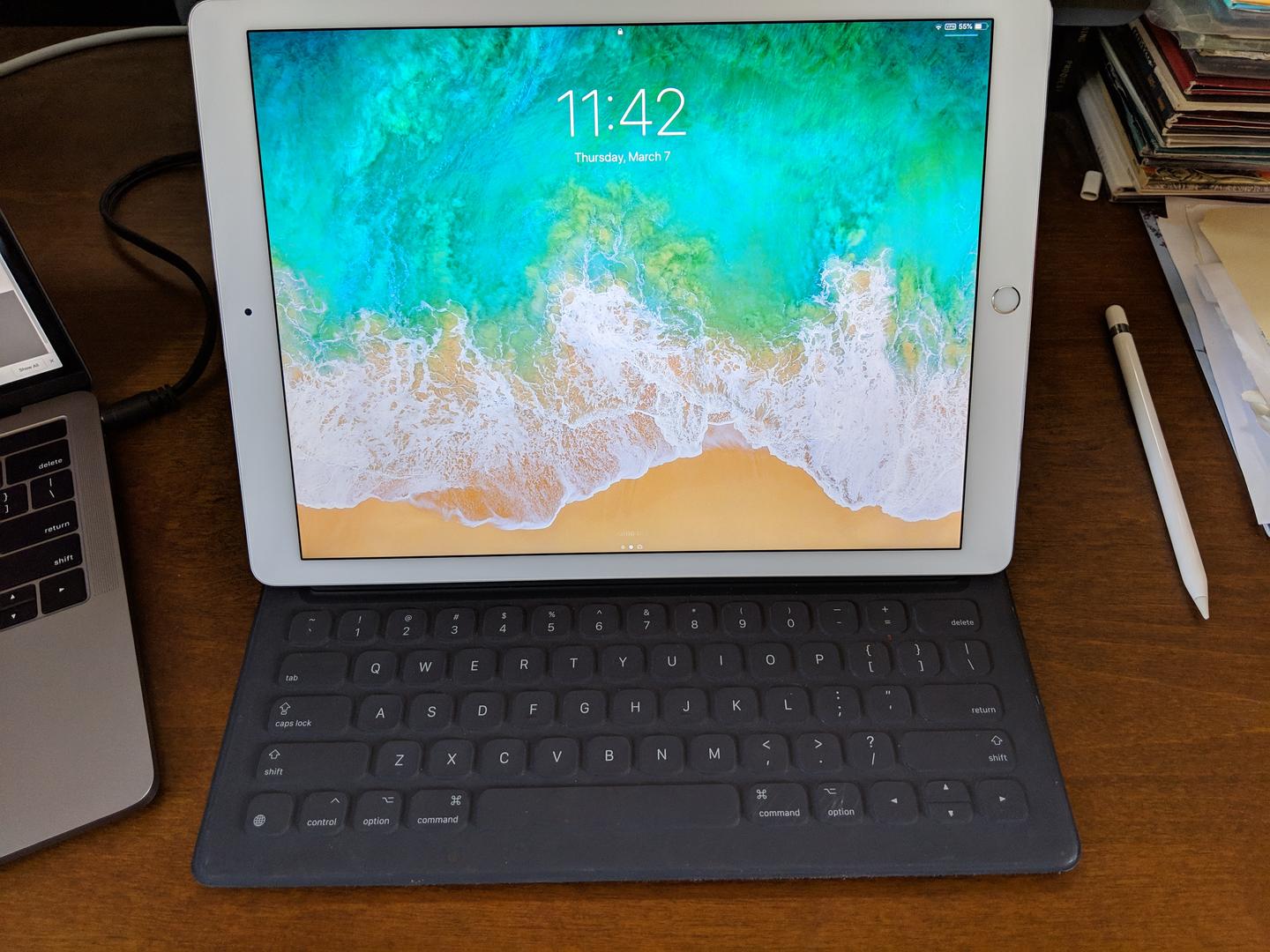 Apple iPad Pro 12.9" 2nd Gen 2017 - Wi-Fi, Silver, 256GB - LRQM60015 ...