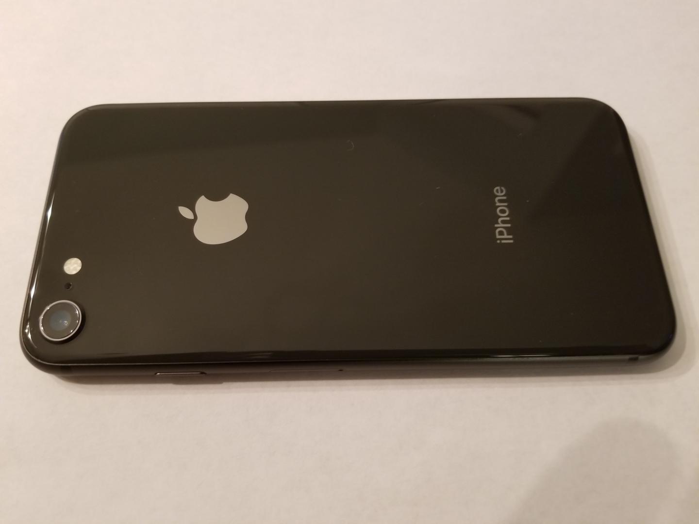 Apple iPhone 8 - T-Mobile, 64GB, Gray, A1905, GSM - LRQW32487 - Swappa