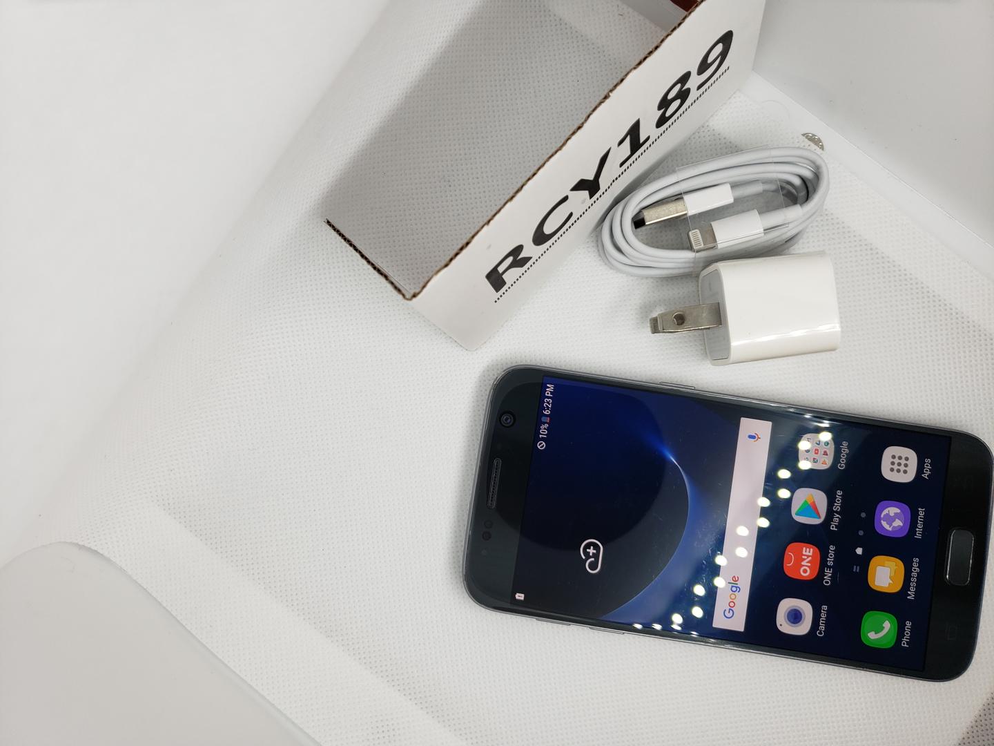 Samsung Galaxy S7 - Unlocked, Gold, 32GB, SM-G930L - LRRO43021 - Swappa