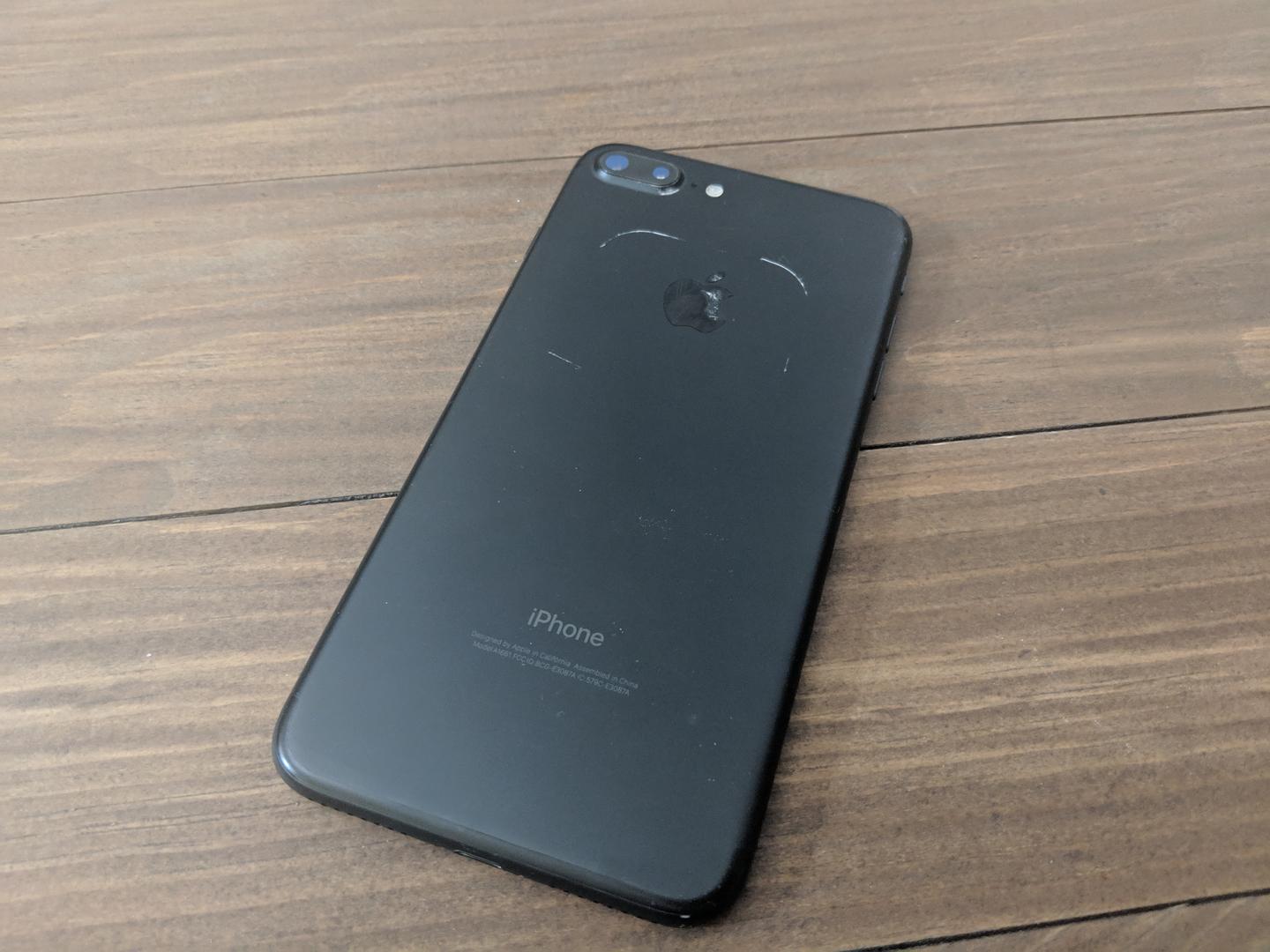 Apple iPhone 7 Plus - Verizon, Black, 32GB, A1661 - LRRR27627 - Swappa