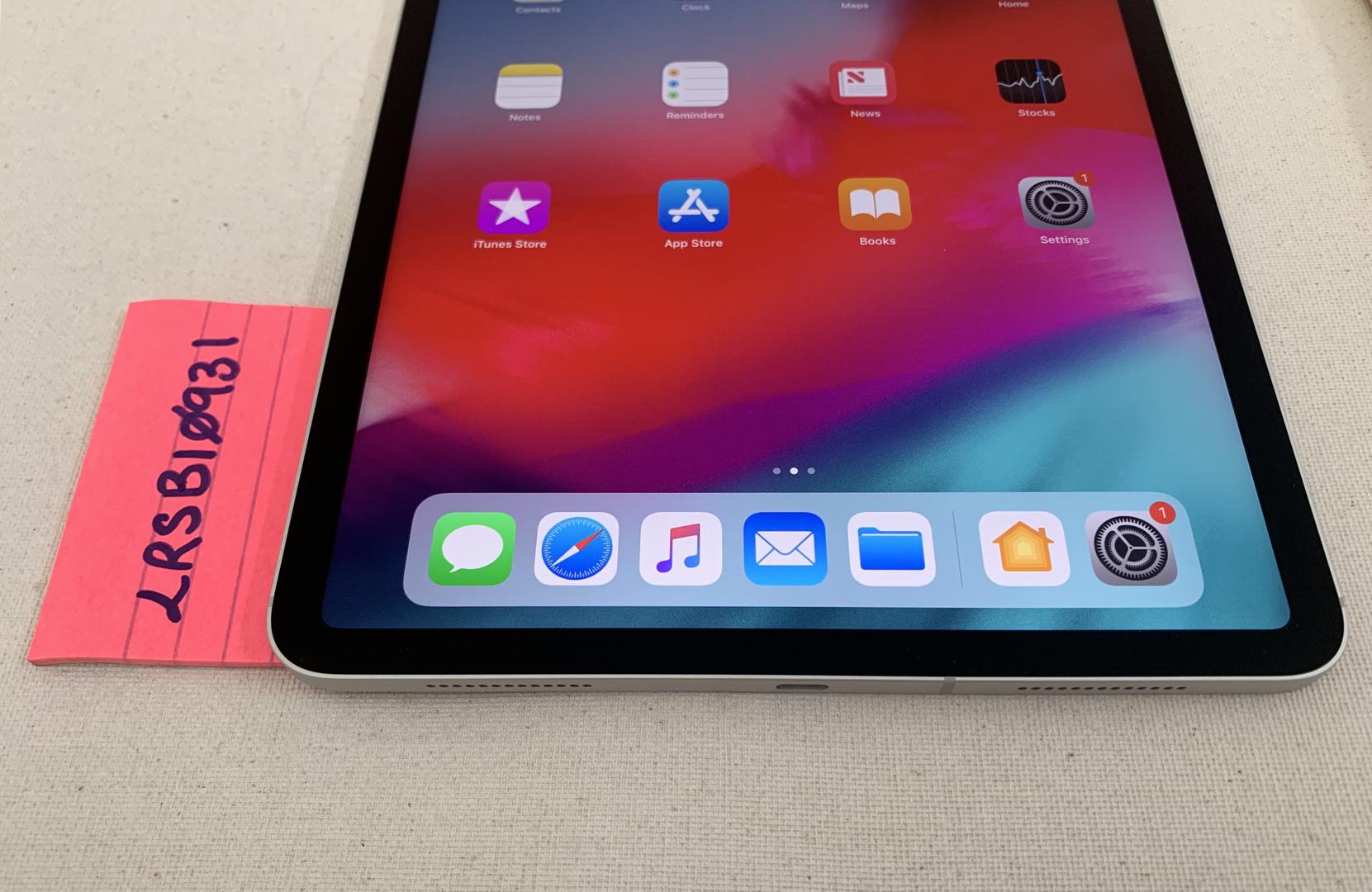 Apple iPad Pro 11" 2018 - Unlocked, Gray, 64GB, A2013 - LRSB10931 - Swappa