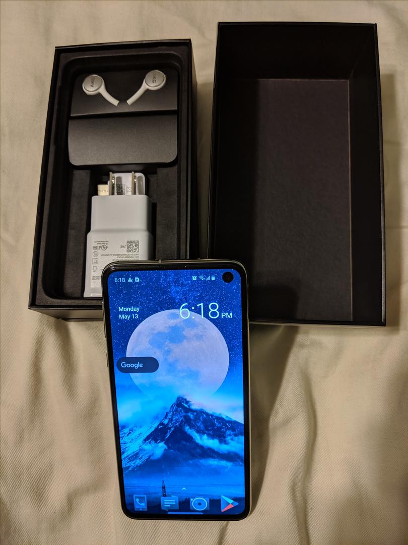 Samsung Galaxy S10e (Unlocked) [SM-G970U1] - White, 128 GB, 6 GB ...