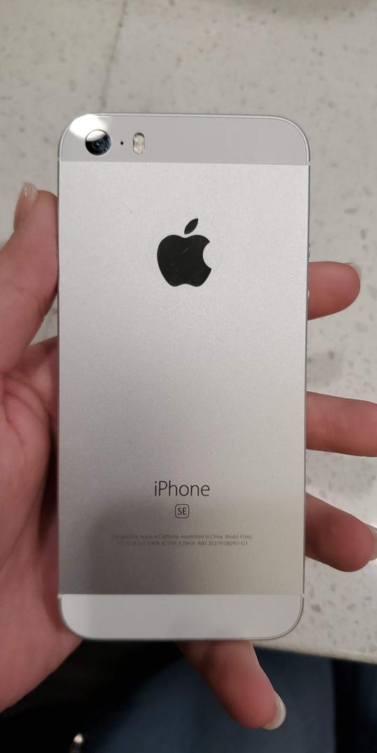 Apple iPhone SE 1st Gen 2016 - Verizon Prepaid, Silver, 32GB, A1662 ...