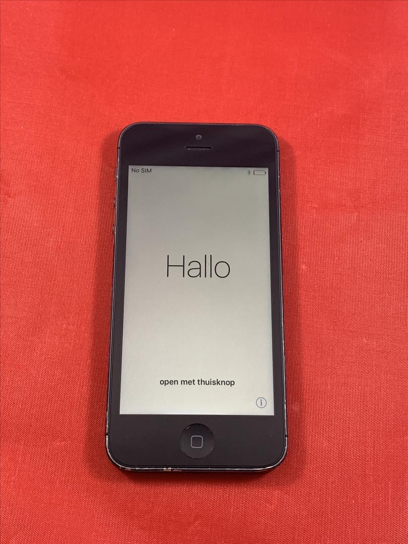 Apple iPhone 5 - Unlocked, Black, 32GB, A1429 - LRTQ98033 - Swappa