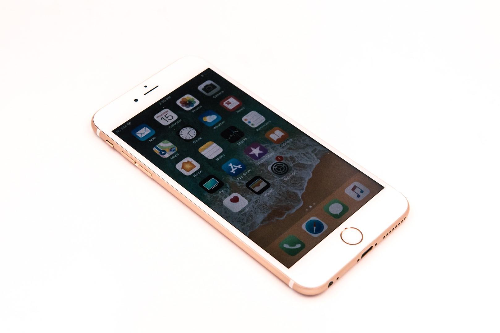 Apple iPhone 6 Plus - Unlocked, Gold, 64GB, A1524 - LRTZ99212 - Swappa