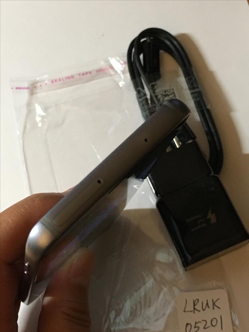 Samsung Galaxy S7 - Unlocked, Black, 32GB, SM-G930W8 - LRUK05201 - Swappa