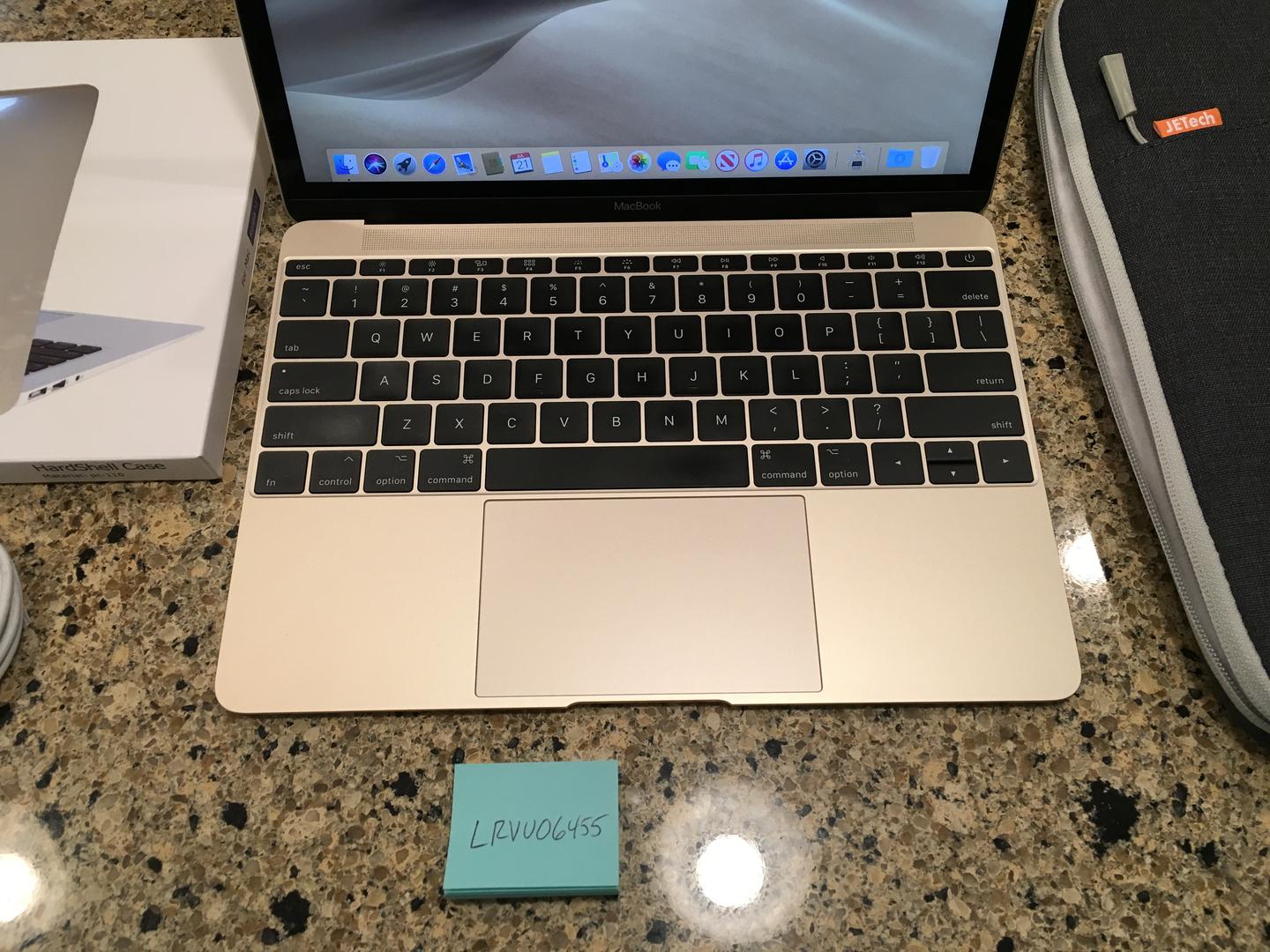 Macbook Retina 2017 - 12" - Gold, 256GB, 8GB - LRVU06455 - Swappa