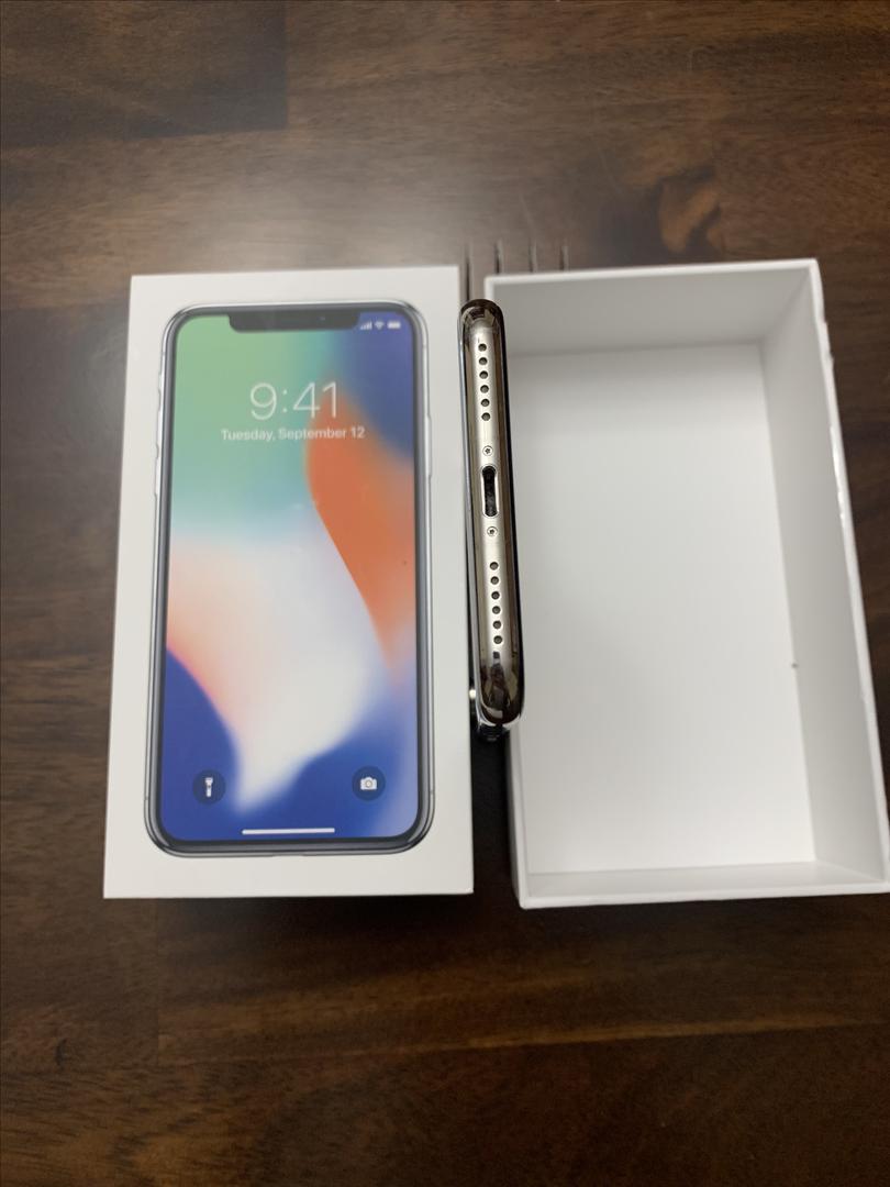 Apple iPhone X - T-Mobile, Silver, 64GB, A1901, GSM - LRVZ44384 - Swappa