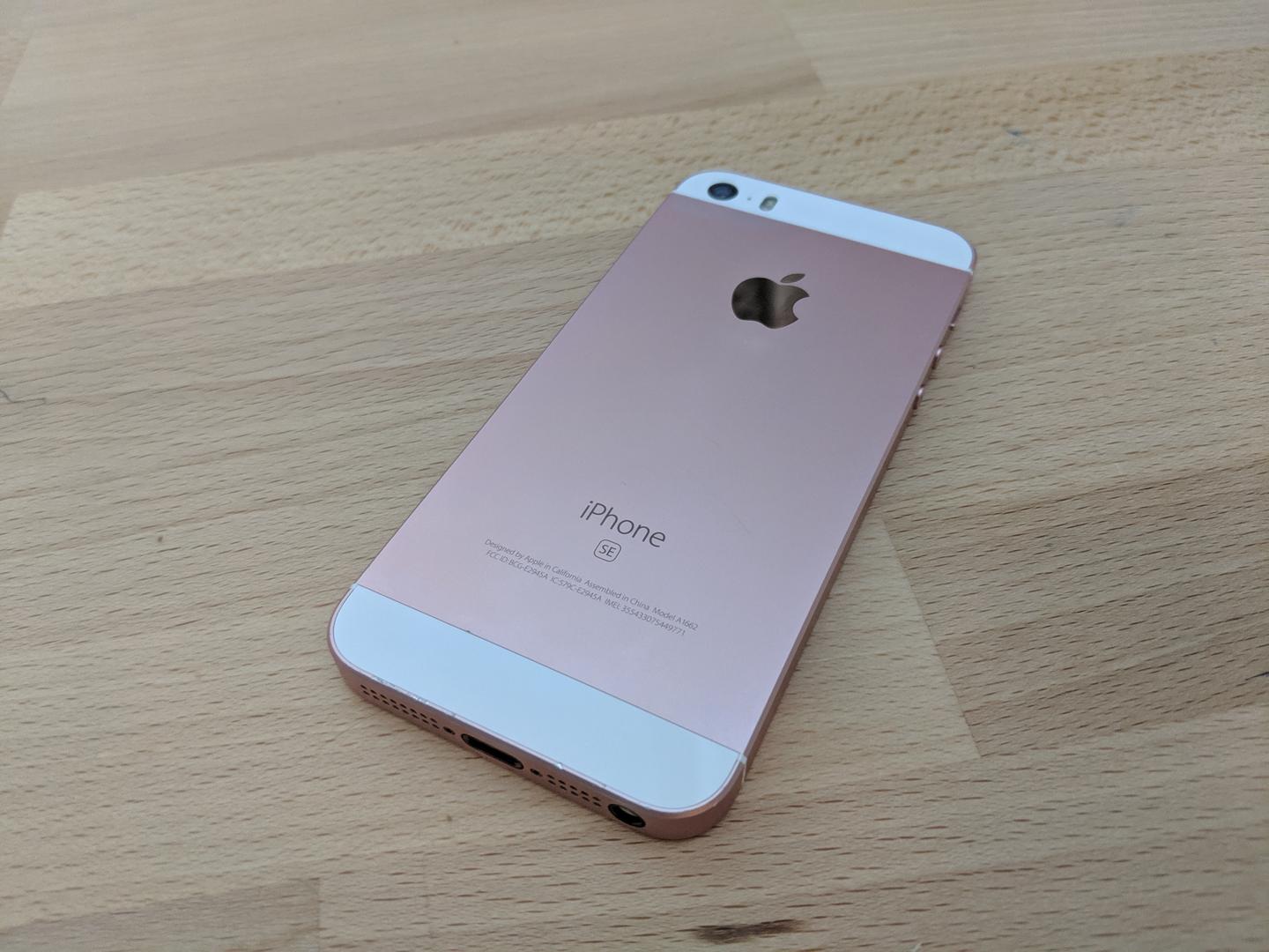 Apple iPhone SE 1st Gen 2016 - AT&T, Rose Gold, 16GB, A1662 - LRWN23635 ...