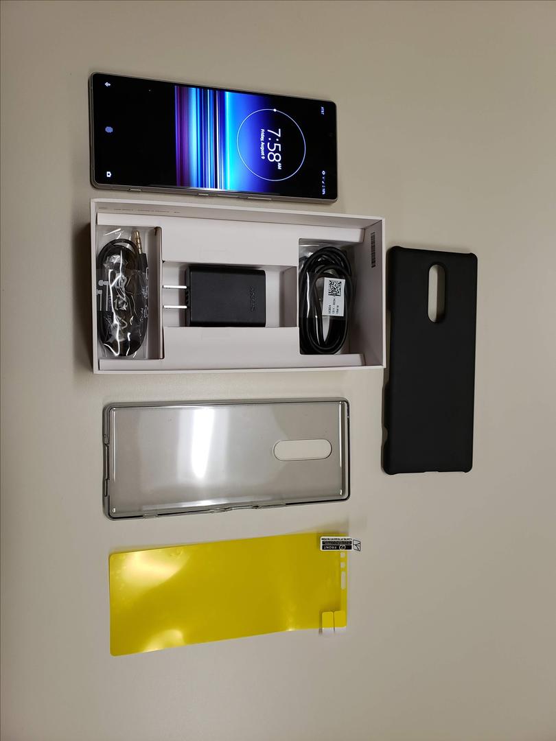 Sony Xperia 1 - Unlocked, White, 128GB, 6GB - LRWN49745 - Swappa